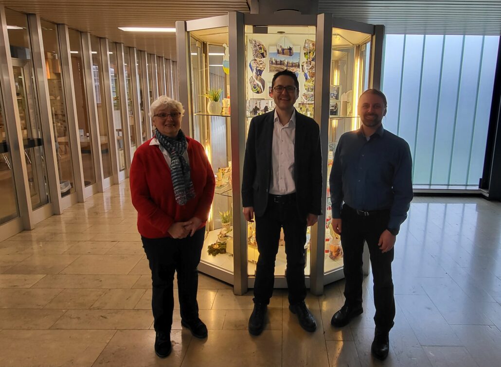 Neues Spektrometer für das Schullabor - Klara-Oppenheimer-Schule